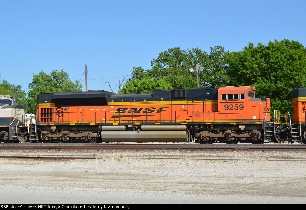 BNSF 9259